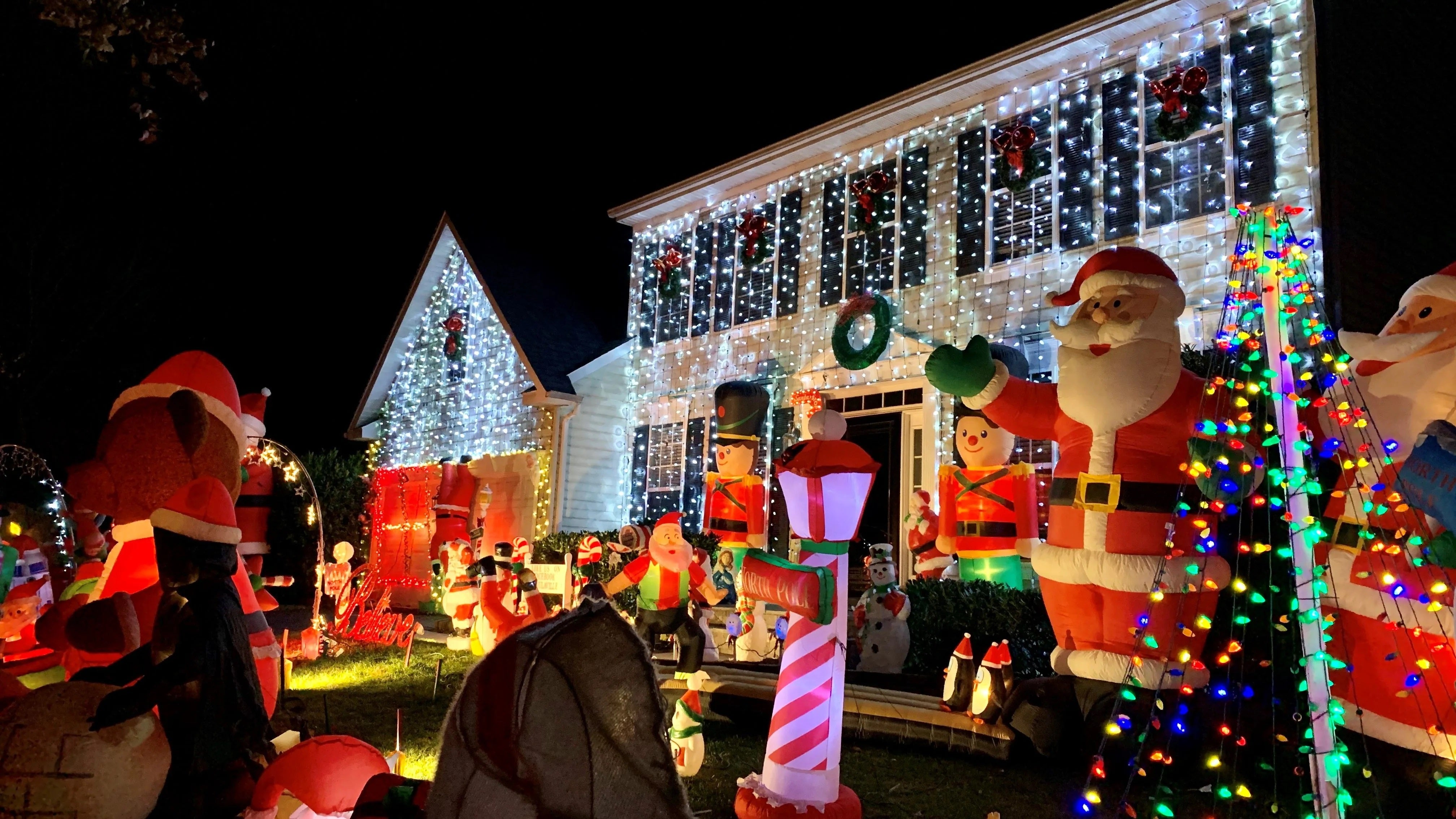 Inflatable Yard Decorations | Outdoor Inflatables